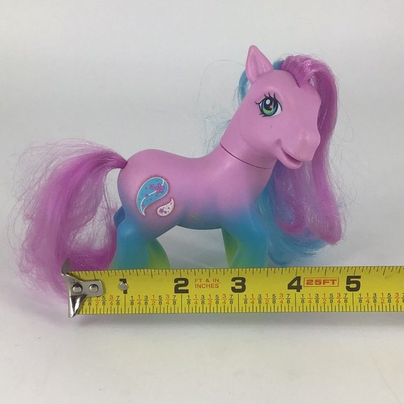 Hasbro | Toys | My Little Pony G3 Pretty Patterns Daisy Paisley Crystal ...
